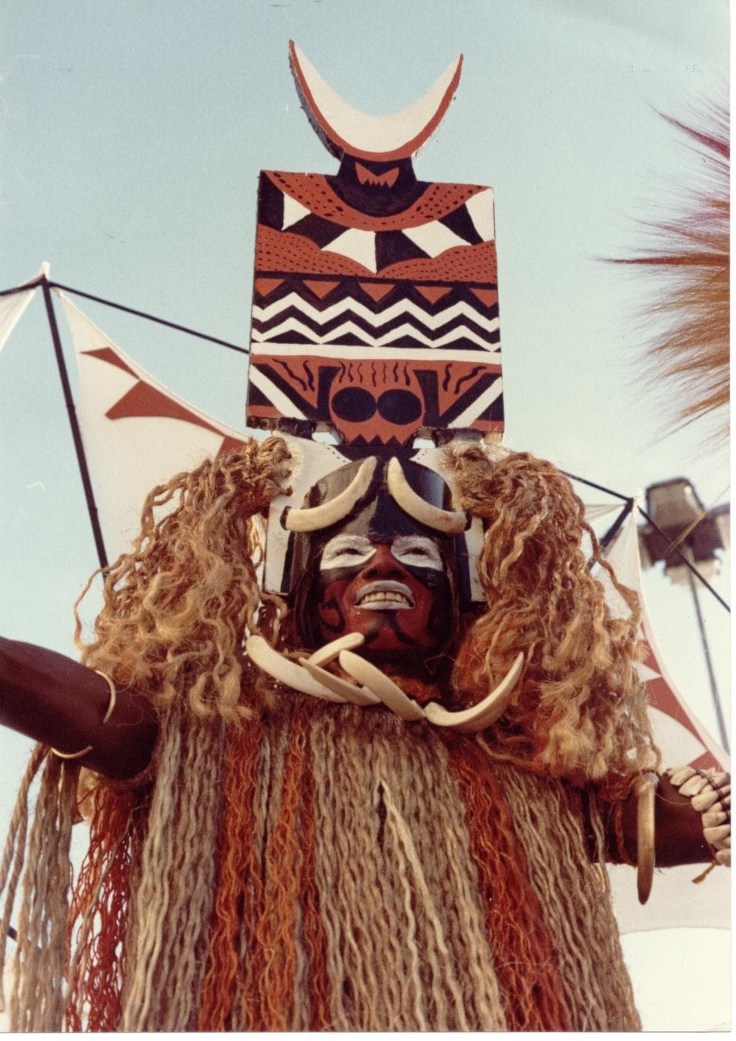 Joy" + "Ôrí" — com conversa com Dori Nigro e Hanayrá Negreiros ...