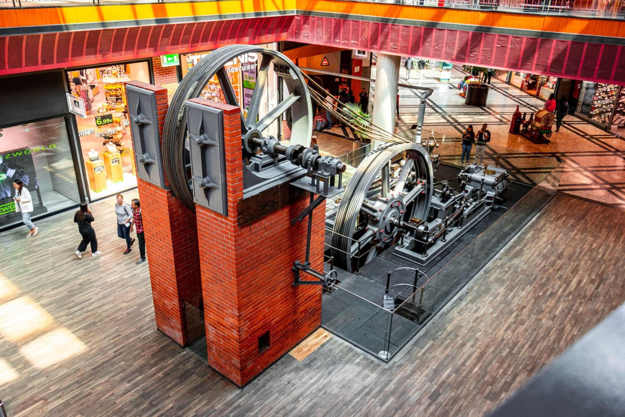 Os melhores Shoppings no Porto Lojas | Eventos | Compras