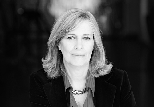 Isabel Stilwell Apresenta O Livro "Leonor Teles: A Rainha que Desafiou ...